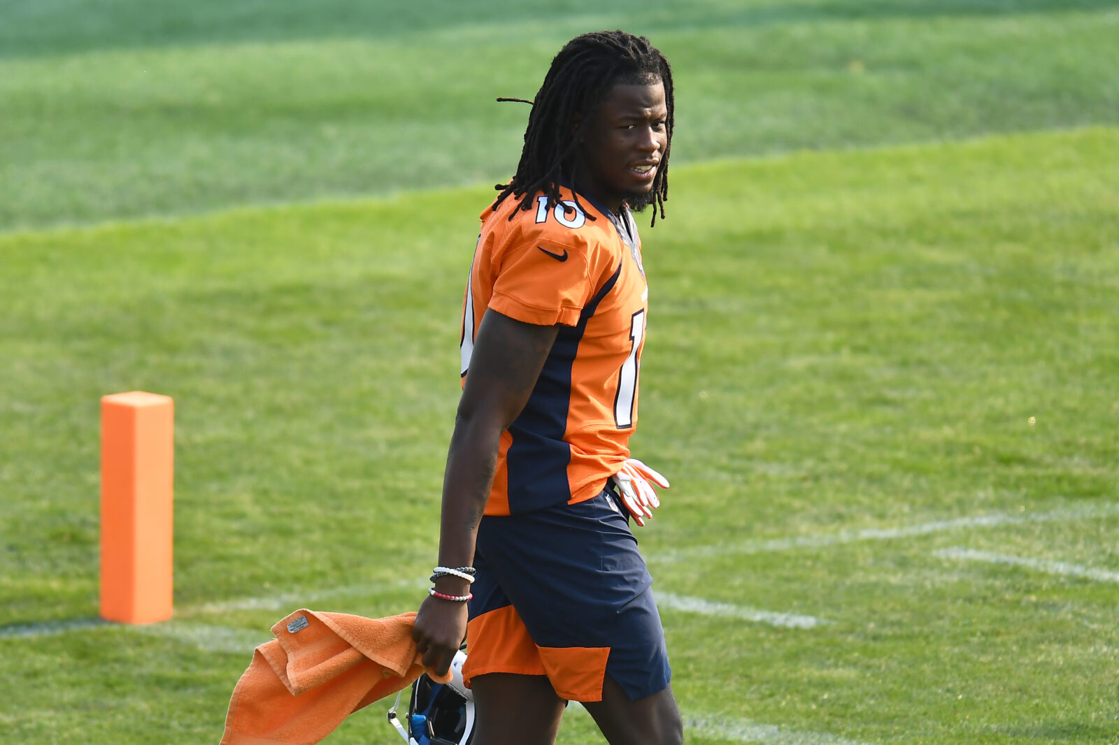 Jerry Jeudy continues to turn teammates' heads at Broncos training camp ...