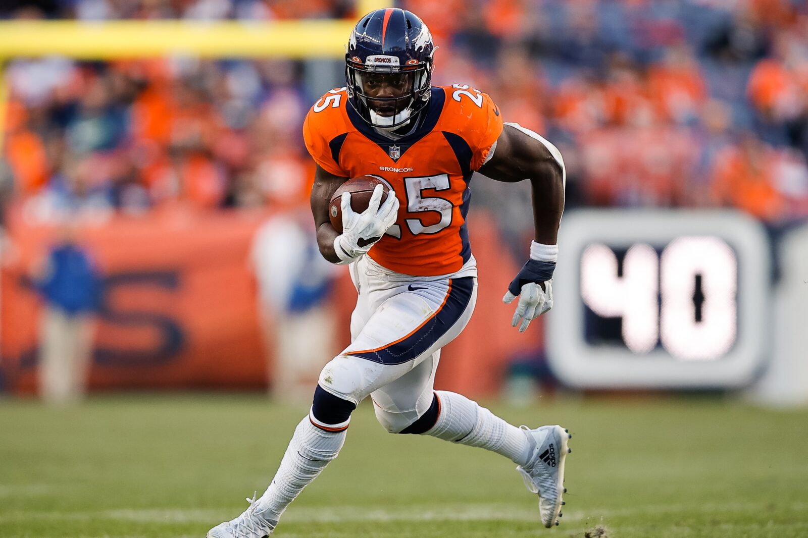 Pros and cons of Broncos re-signing Melvin Gordon - Mile High Sports