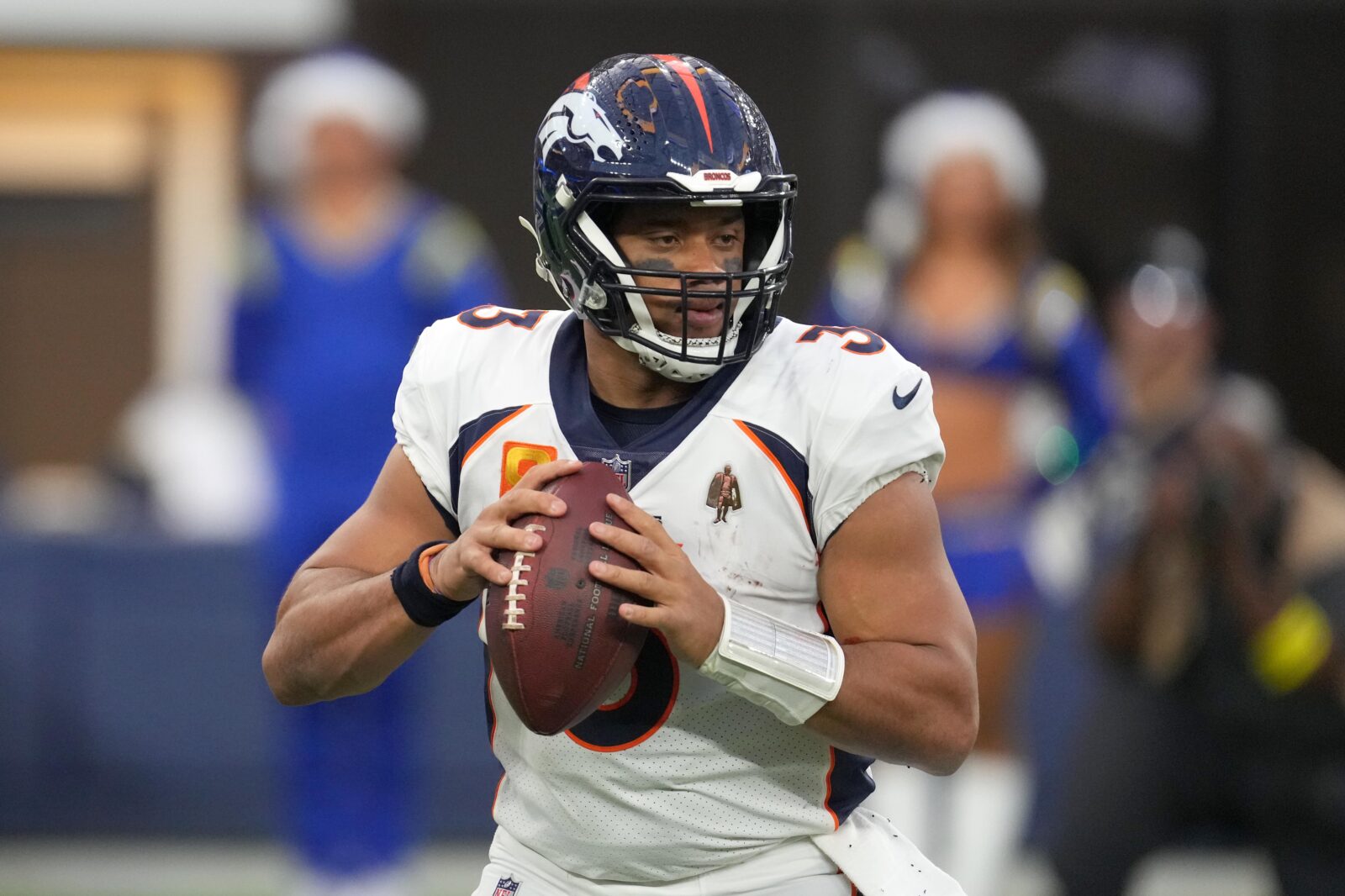 Russell Wilson has support from Denver Broncos teammates - Mile High Sports